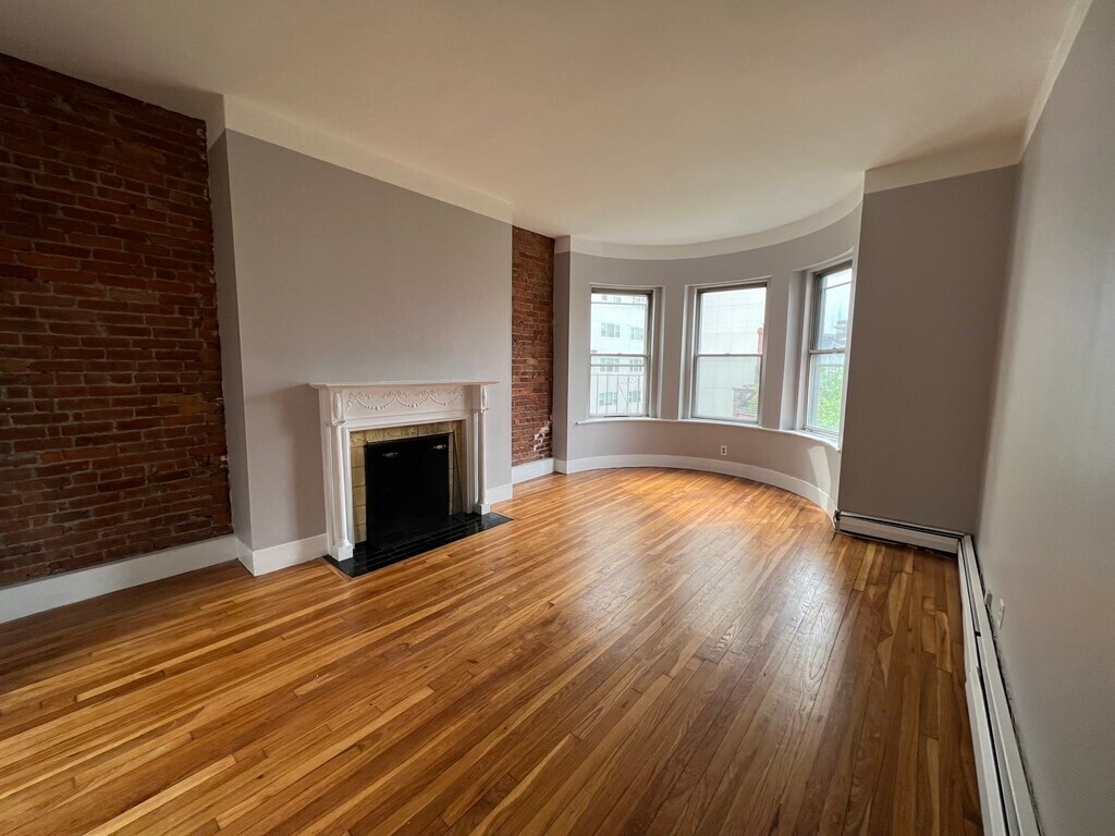 198 St Botolph St Unit 8, Boston, MA 02115 - Room for Rent in Boston ...