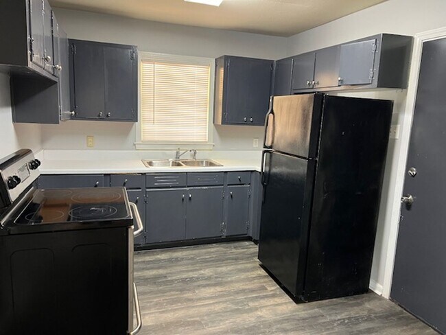 621 Wesley Ln E, Mobile, AL 36609 - House Rental in Mobile, AL ...