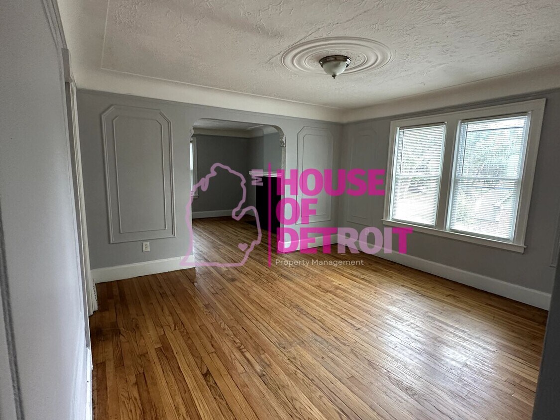 14369 Mark Twain St Unit Lower, Detroit, MI 48227 - Room for Rent in ...