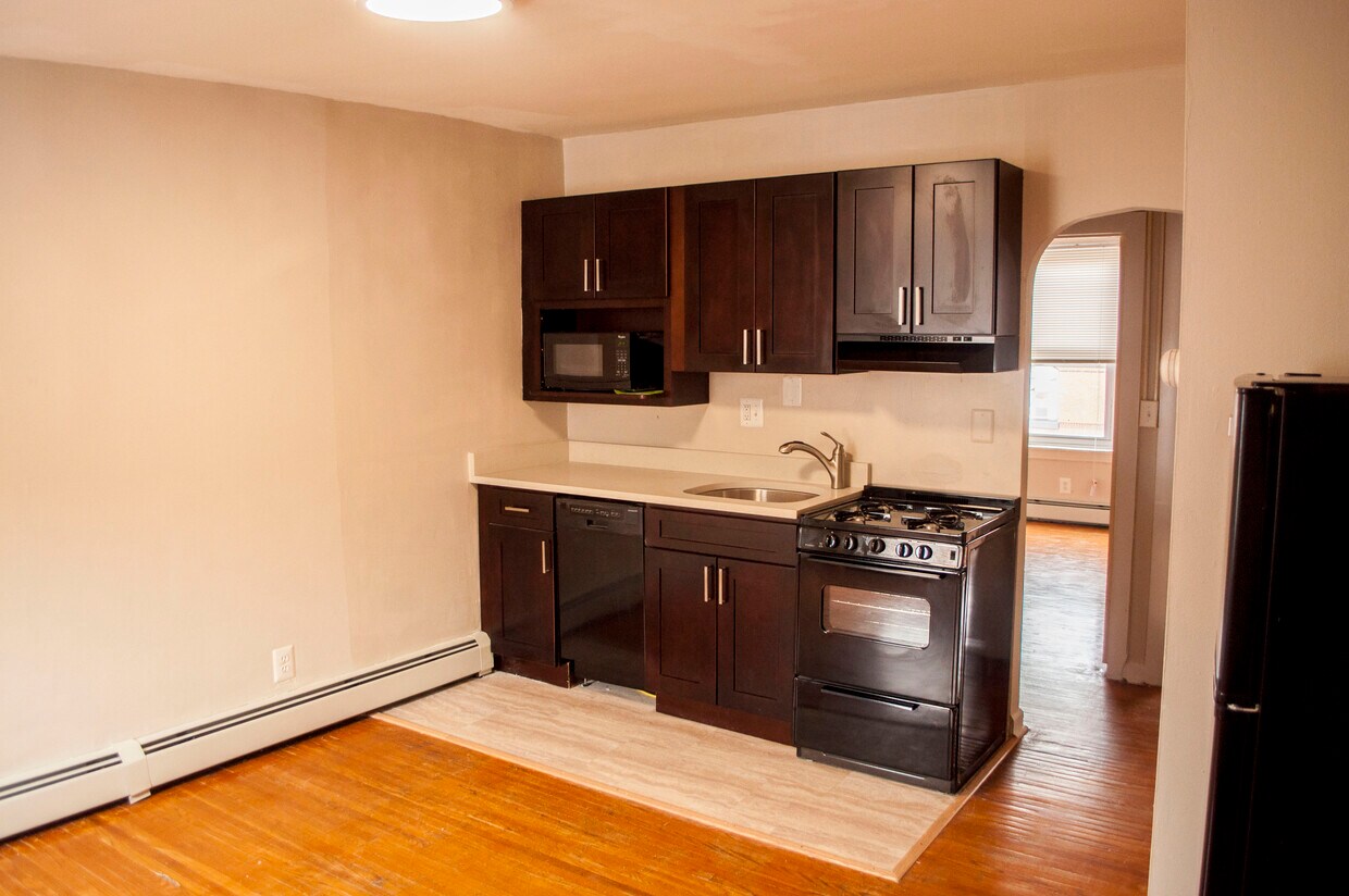 4038 Locust St Unit 1R, Philadelphia, PA 19104 - Apartments in ...