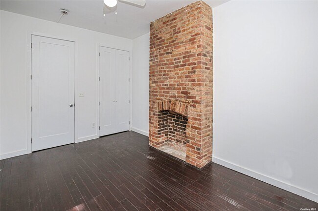 221 Howard Ave, Brooklyn, NY 11233 | Apartments.com