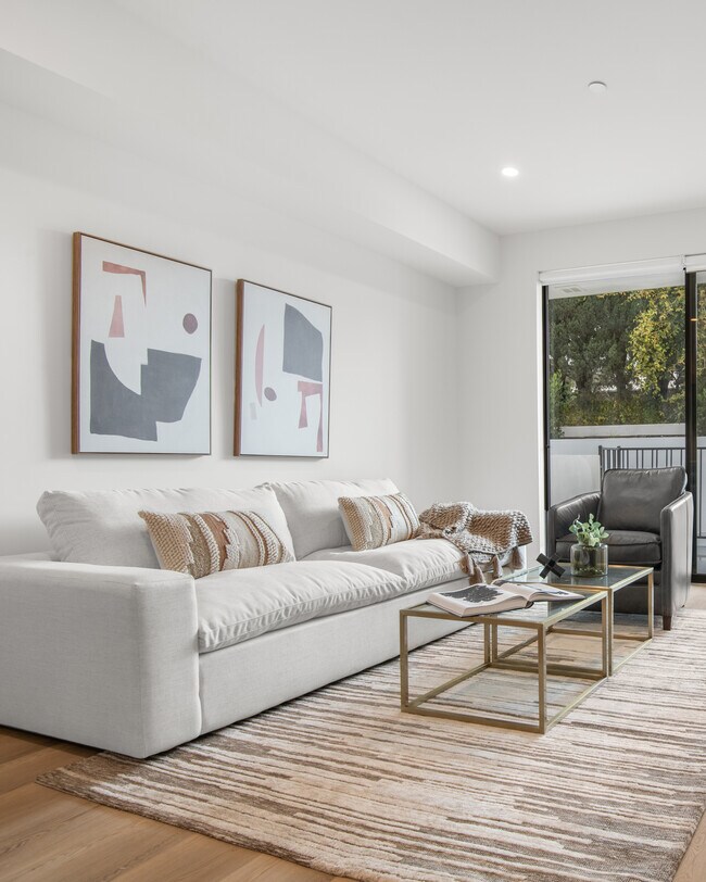 8326 Blackburn Ave Los Angeles, CA 90048 - Alquileres en Los Angeles, CA | Apartamentos.com