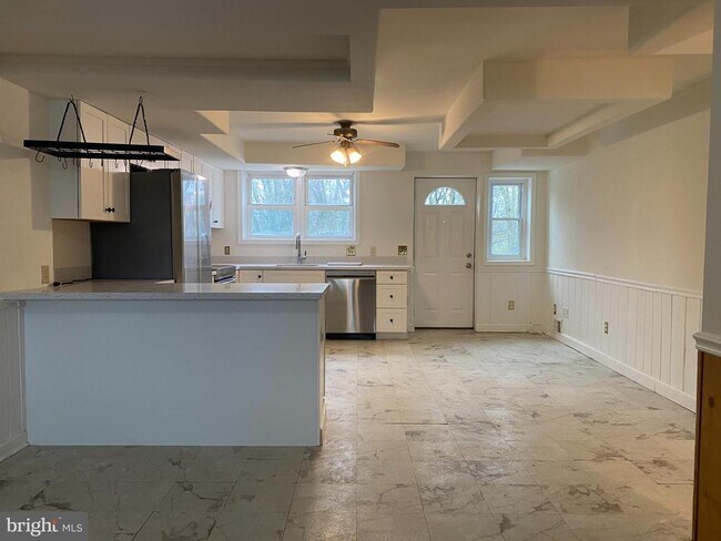 209 Madison Dr, Newark, DE 19711 - Townhome Rentals in Newark DE ...