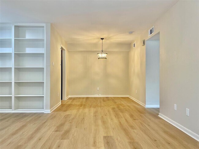 1311 Antoine Dr Unit 233, Houston, TX 77055 - Condo for Rent in Houston ...
