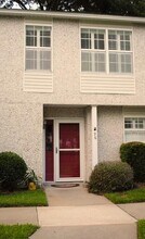 Sandcastle Apartments for Rent with Hardwood Floors - Saint Simons ...