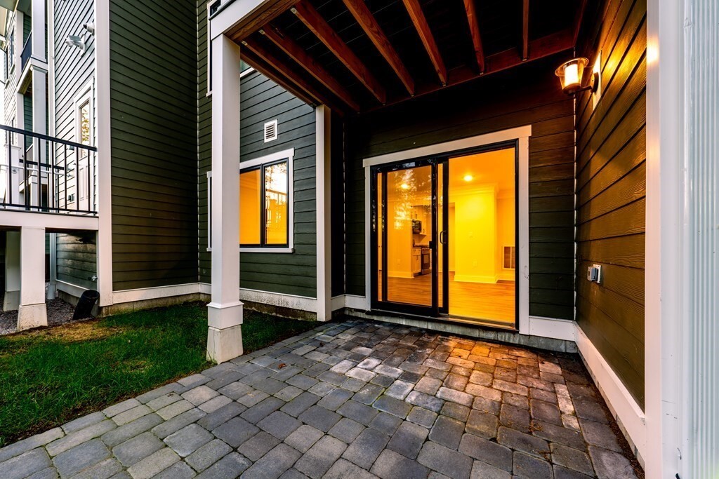 17 Hennery Wy Unit B, Medfield, MA 02052 - Room for Rent in Medfield ...