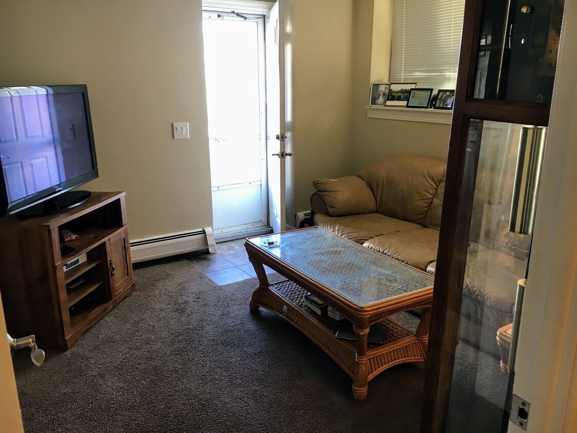 38 Case Dr, Revere, MA 02151 - 38 Case Dr Revere, MA 02151 | Apartments.com