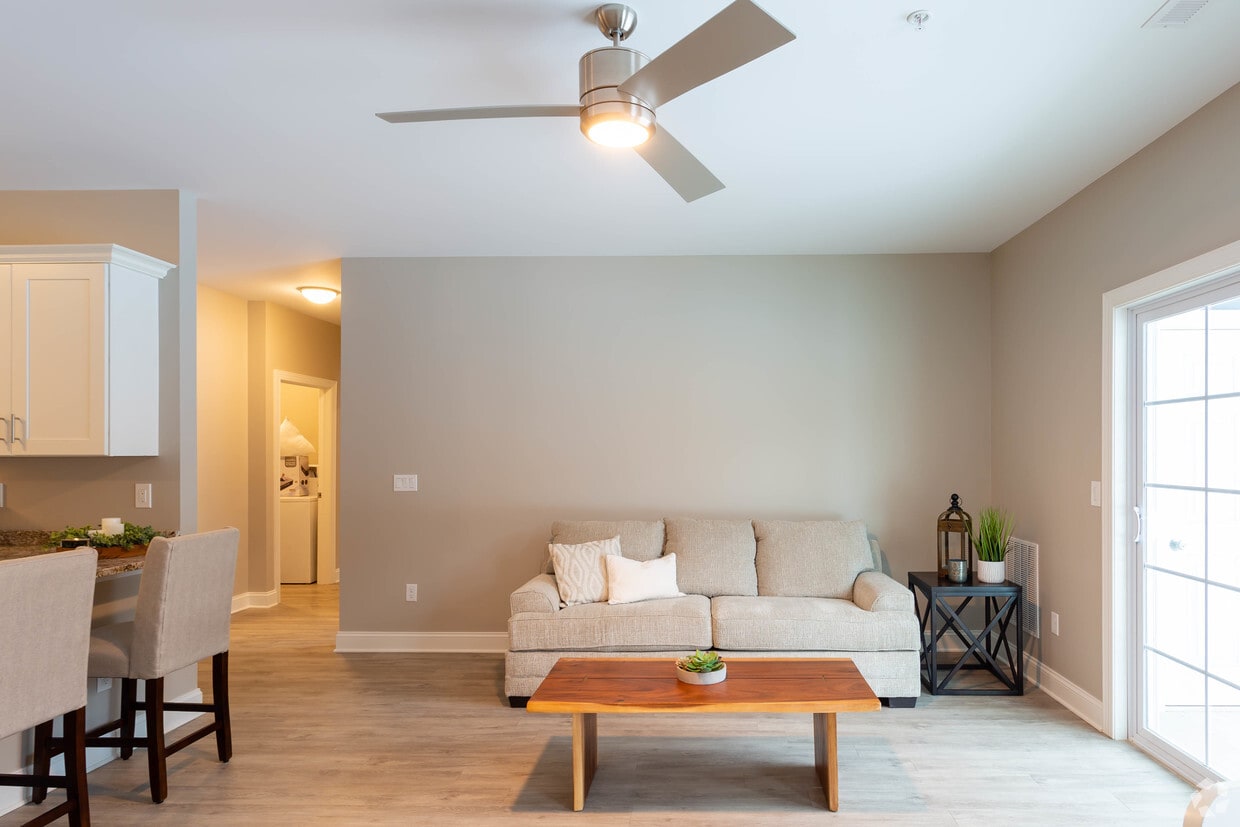 Forest Green Apartments Townhomes for Rent - East Amherst, NY ...
