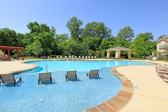 Trinity Bell Gardens Apartments Rentals - Fort Worth, TX | Apartments.com