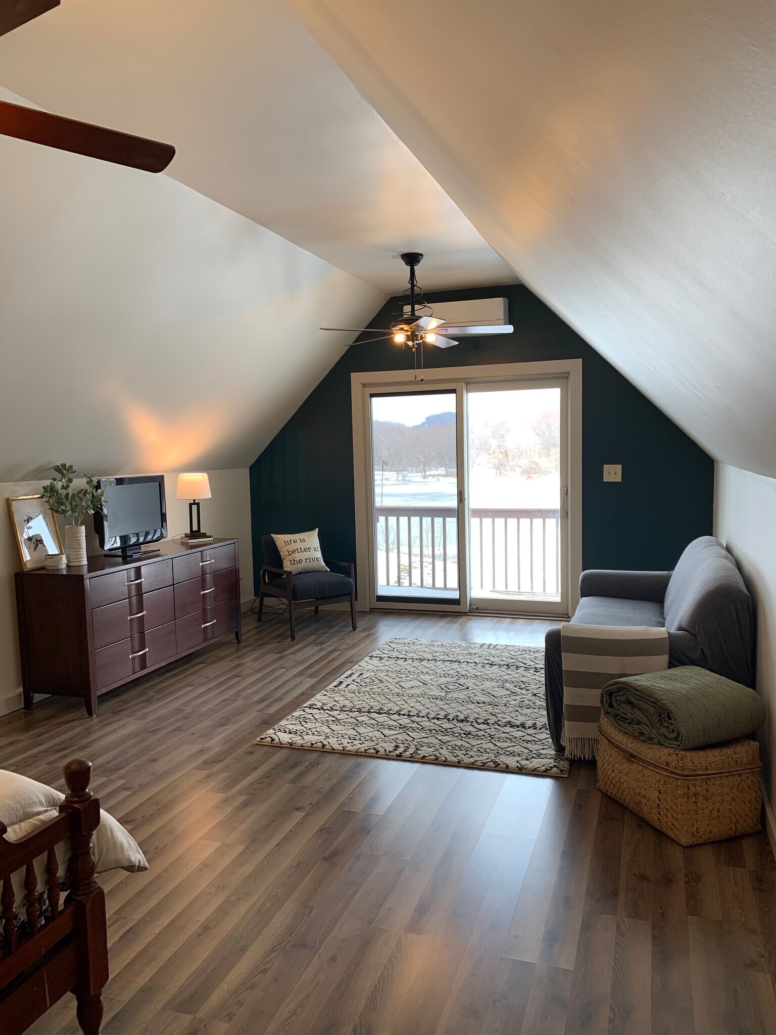 600 Prairie Island Road N Unit Riverfront Loft, Winona, MN 55987 - 600 ...