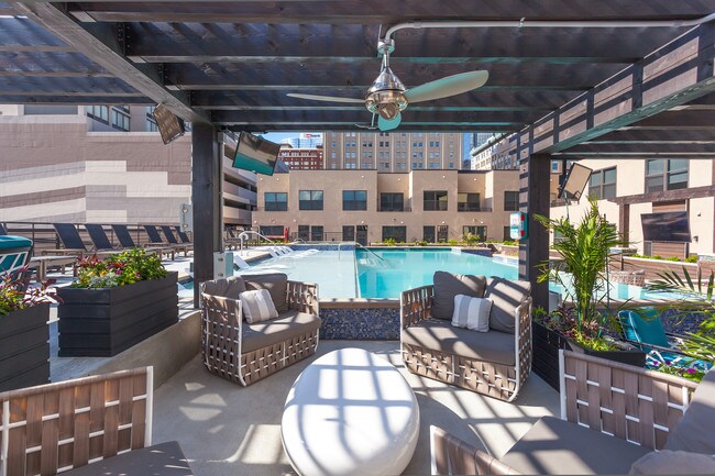 Power & Light Apartments - Apartments in Kansas City, MO | Apartments.com