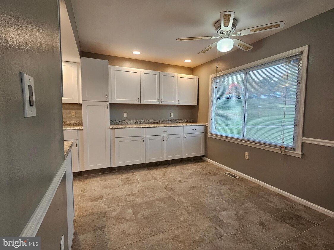 12462 Skipper Cir, Woodbridge, VA 22192 - Townhome Rentals in ...