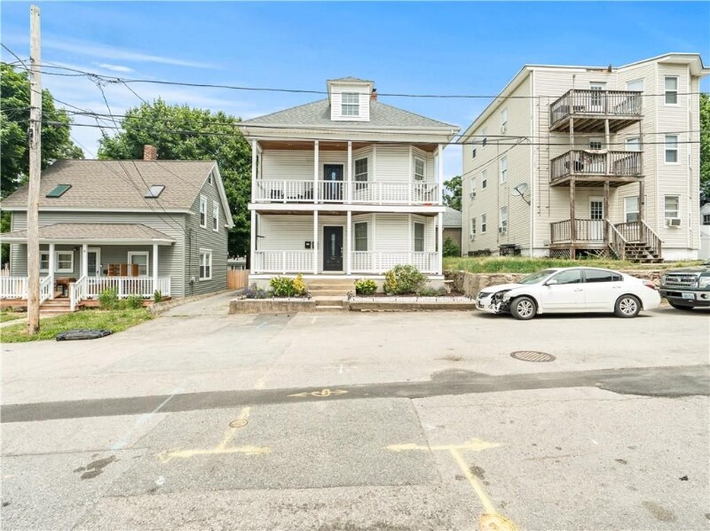 35 Redfern St Unit 1, North Providence, RI 02911 | Apartments.com