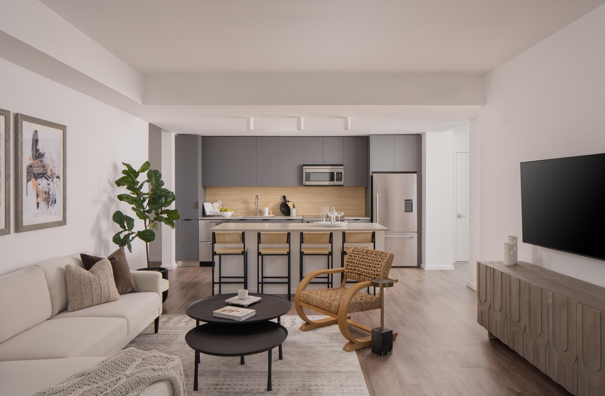VIV - 1000 1st Ave N Saint Petersburg, FL 33705 | Apartments.com
