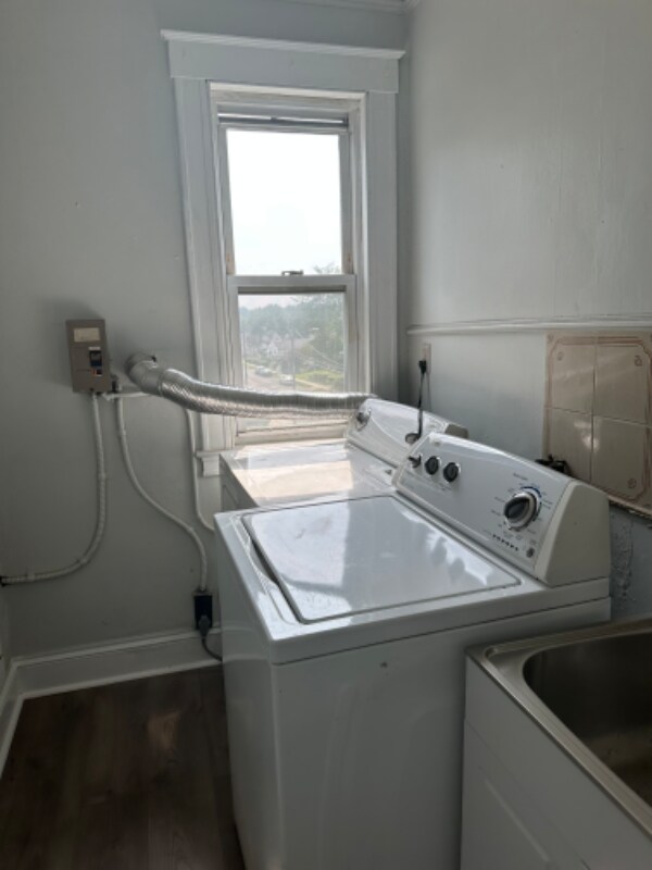 229 White St Unit 3, Hartford, CT 06114 | Apartments.com
