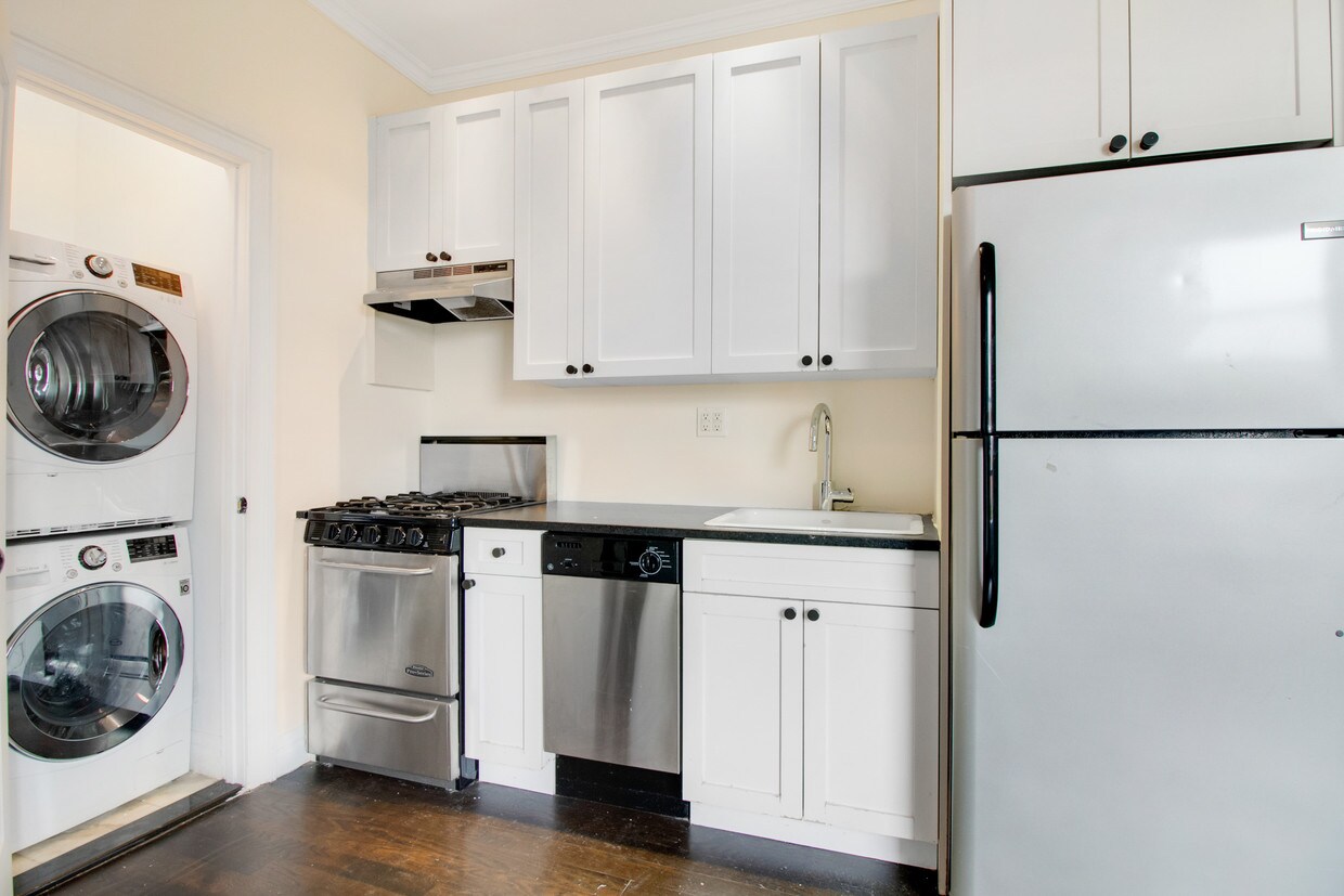 156 Sullivan St Unit 17D, New York, NY 10012 - Condo for Rent in New ...