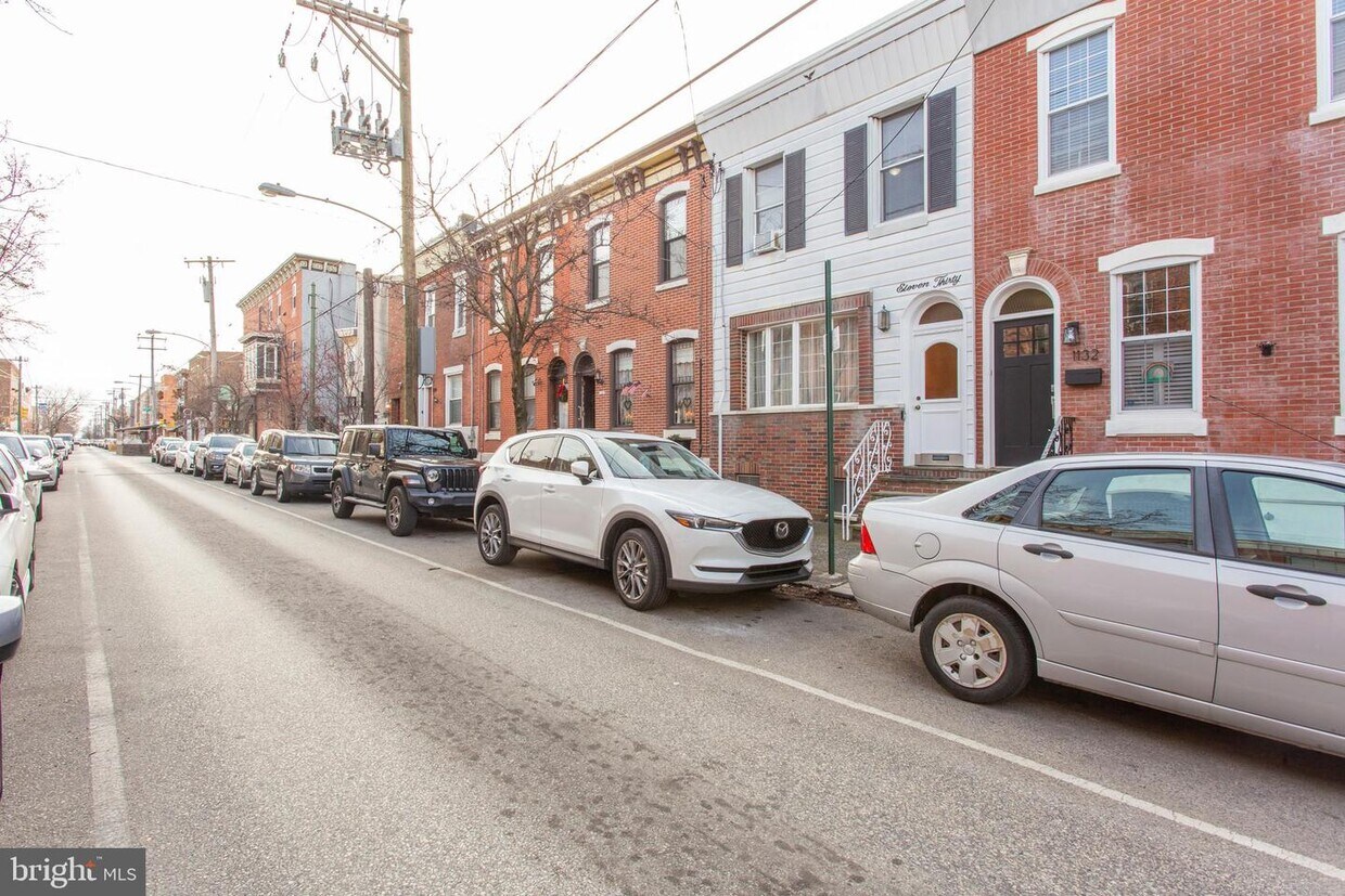 1130 Tasker St, Philadelphia, PA 19148 - Room for Rent in Philadelphia ...