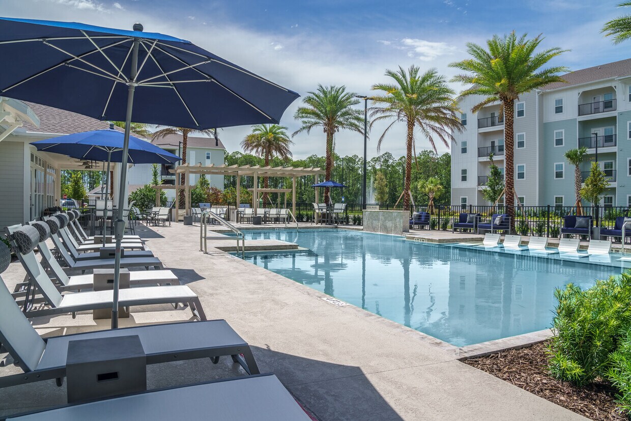 The Station at Fleming Island - Apartments in Fleming Island, FL ...