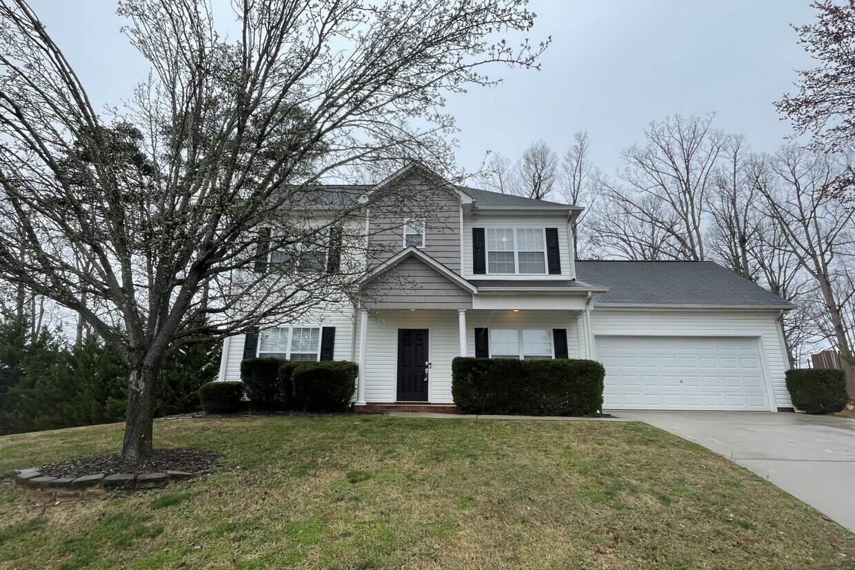5808 Firethorne Ln, Concord, NC 28025 | Apartments.com