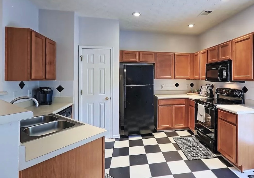 203 Village Square Dr, Woodstock, GA 30188 - Townhome Rentals in ...