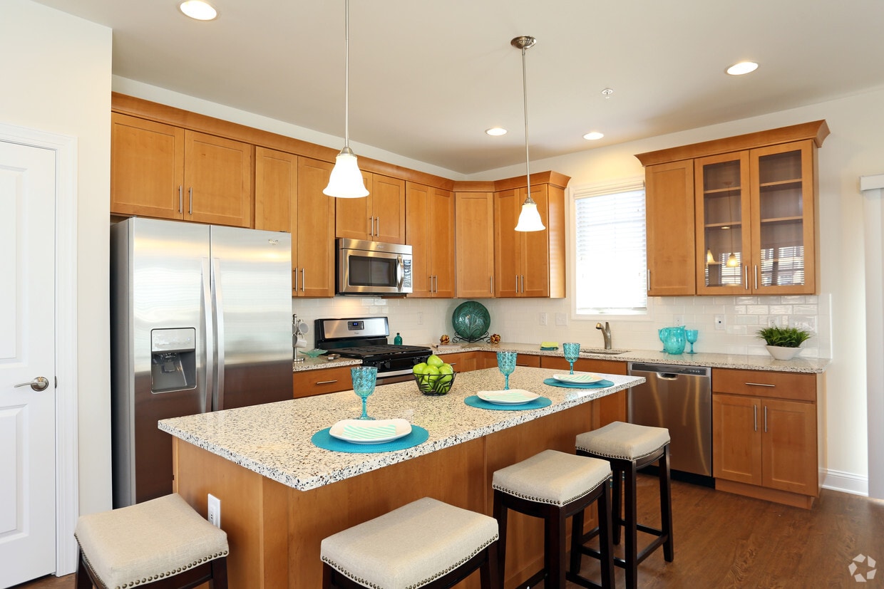 Dresher Commons Townhomes for Rent - Dresher, PA | Apartments.com