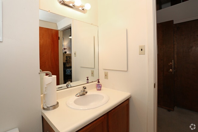 Union Place Apartments - Hartford, CT | Apartments.com