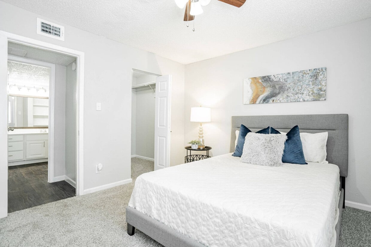 The Garrison - 9911 Whitehurst Dr Dallas, TX 75243 | Apartments.com