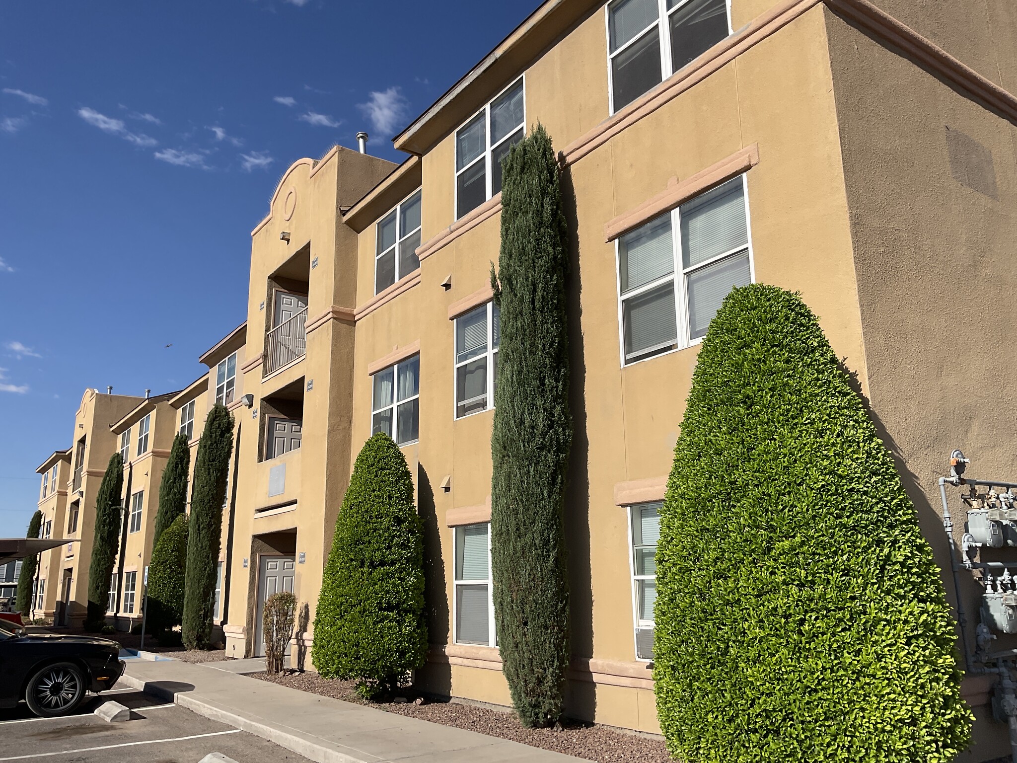 Desert Villas- Income Restricted - 173 Coronado Rd El Paso, TX 79915 ...