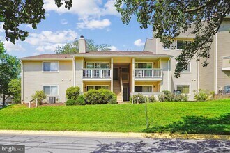 The Park at Kingsview Village Apartments under $2,000 - Gaithersburg ...