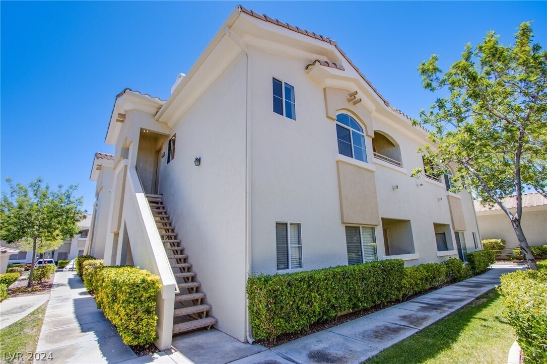 1401 Red Crest Ln Unit 203, Las Vegas, NV 89144 - Condo for Rent in Las ...