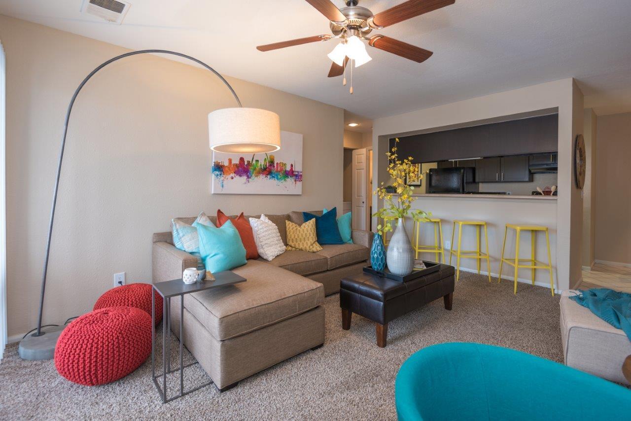Reflection Cove Apartment Homes - 13992 Reflection Dr Manchester, MO ...