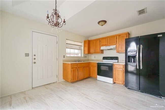 10 W Buchanan Ave, Alton, TX 78573 - House Rental in Alton, TX ...