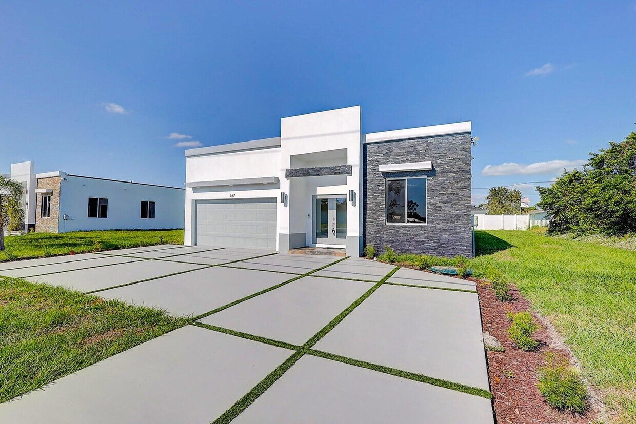 167 SW Becker Rd, Port Saint Lucie, FL 34953 - House Rental in Port ...