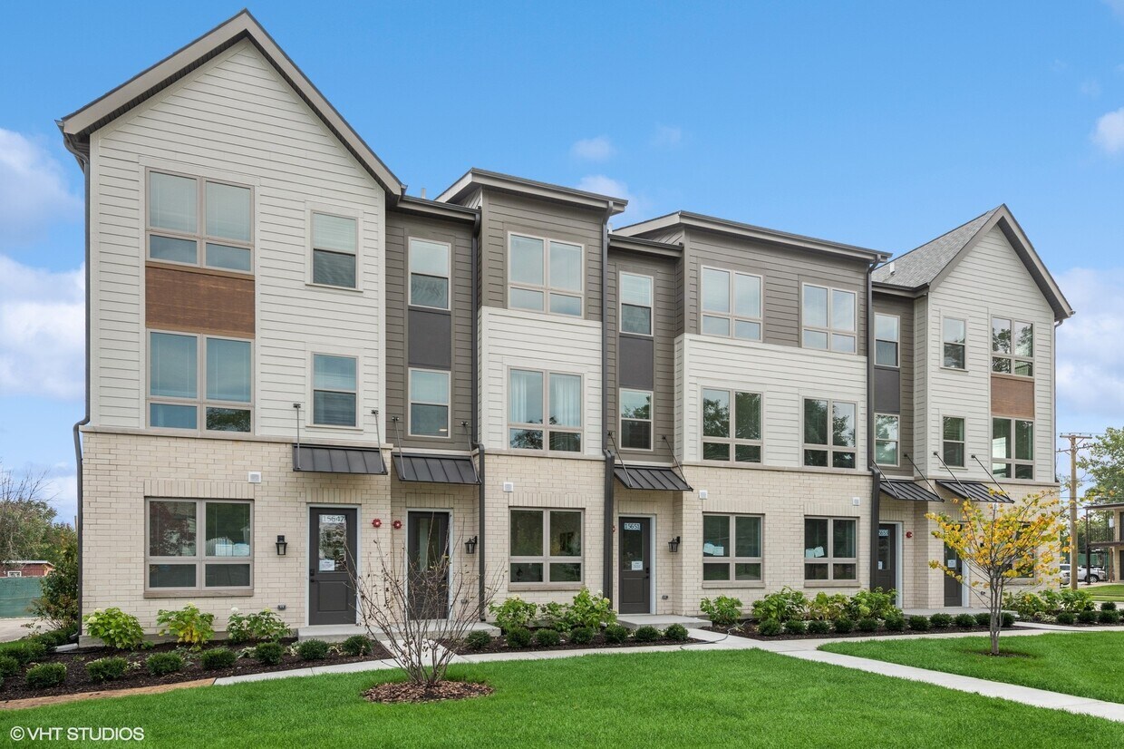 15651 Lamon Ave, Oak Forest, IL 60452 - Townhome Rentals in Oak Forest ...