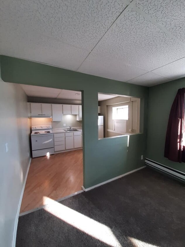 435 S Broadway St Unit B7, Little York, IL 61453 - Condo for Rent in ...