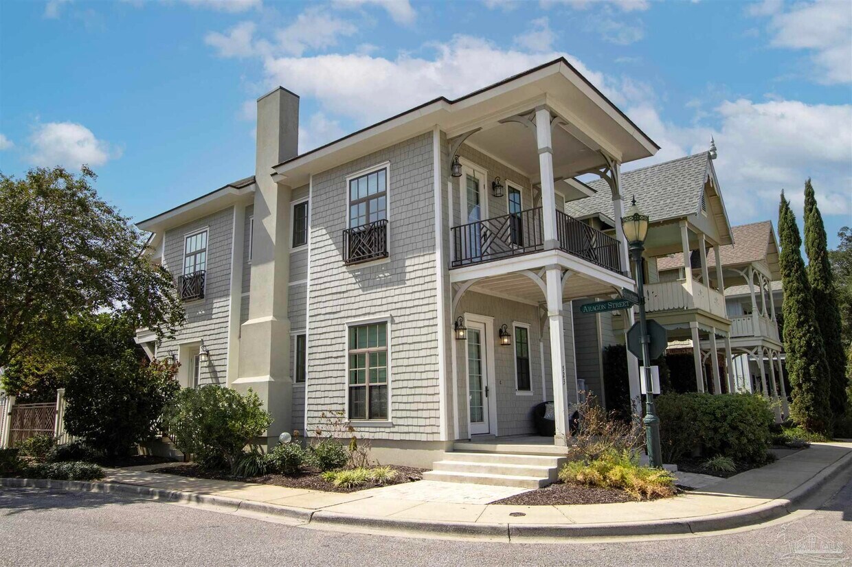 523 Santos St, Pensacola, FL 32502 - House Rental in Pensacola, FL ...