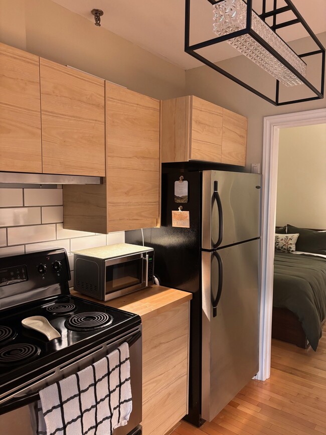 5393 Victoria Rd Unité 211, Halifax, NS B3H 1M4 - Condo à Louer à ...