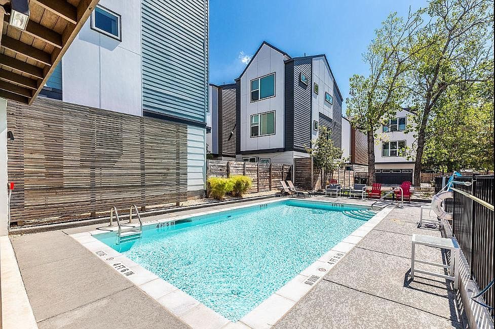 1404 Waterloo Shore Ln, Austin, TX 78741 - Townhome Rentals in Austin ...