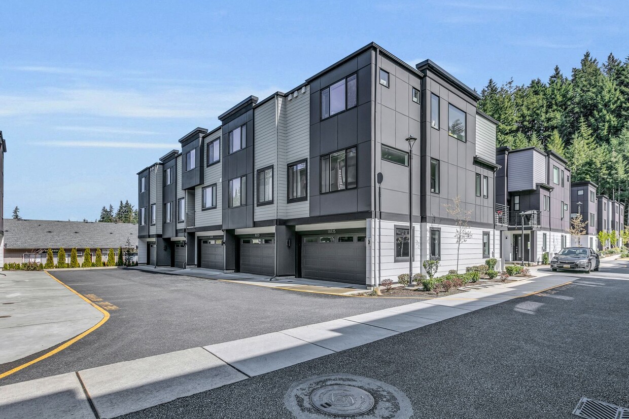 18723 76th Ave W, Lynnwood, WA 98037 - Townhome Rentals in Lynnwood WA | Apartments.com