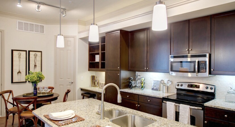 5359 Fredericksburg Rd Unit 670F, San Antonio, TX 78229 - Condo for ...