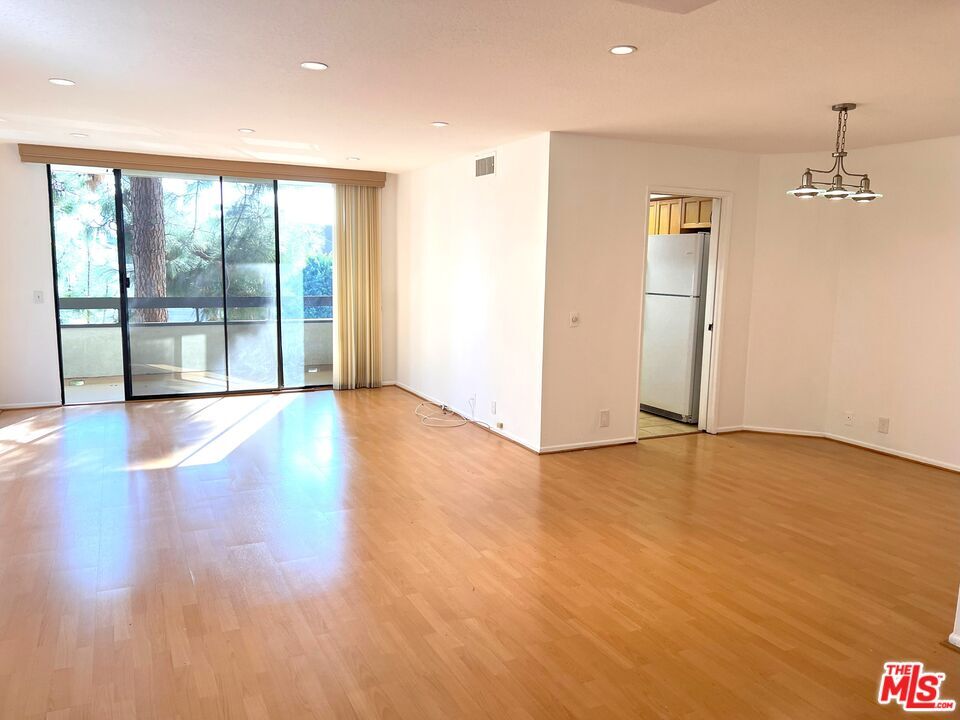 750 Spaulding Ave Unit 236, Los Angeles, CA 90036 - Condo for Rent in ...