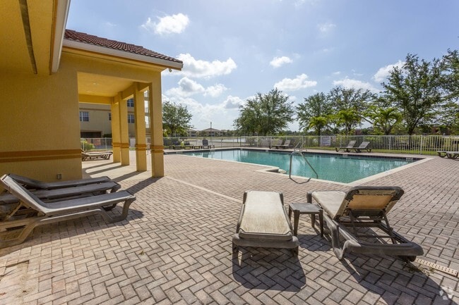 Cobblestone on The Lake Apartments - Fort Myers, FL | Apartments.com