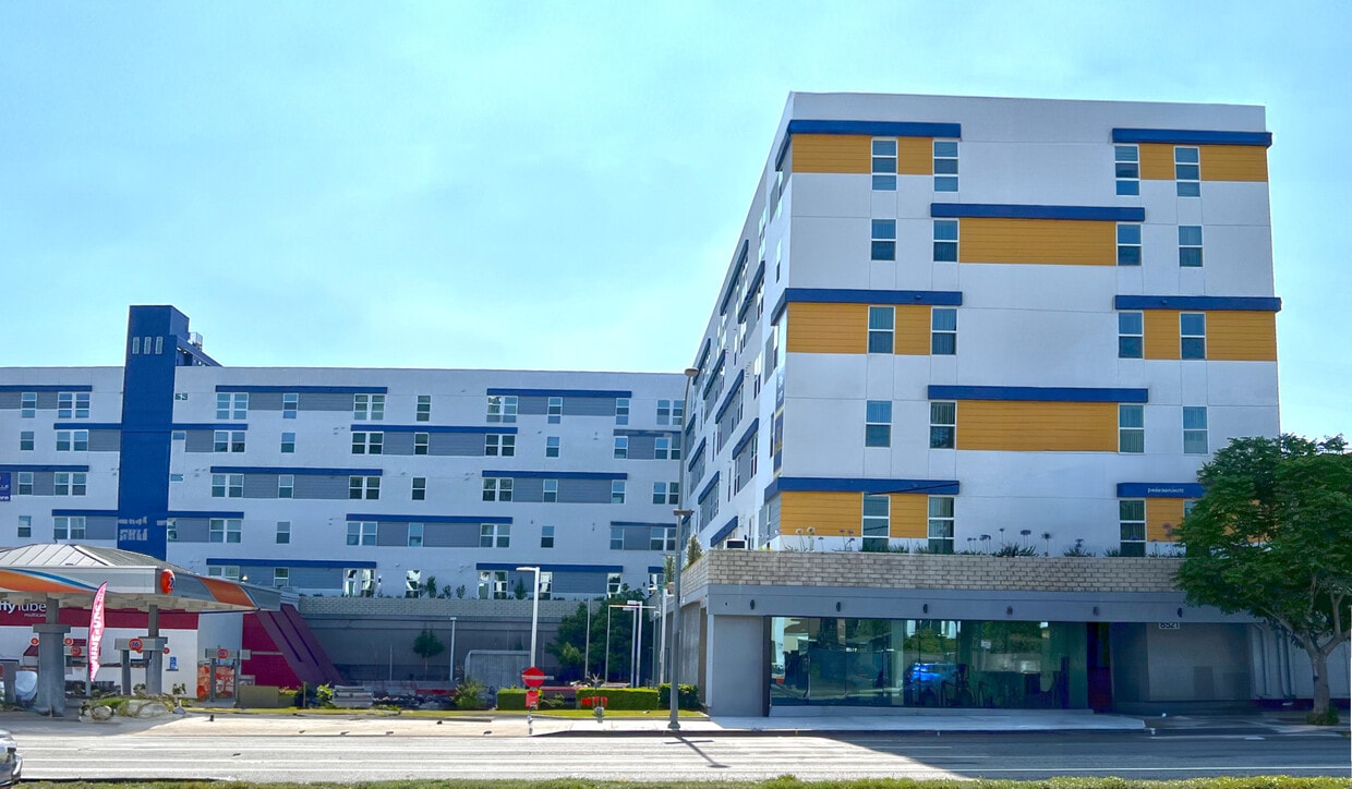 124 Apartments for Rent in Westchester, CA | Westside Rentals