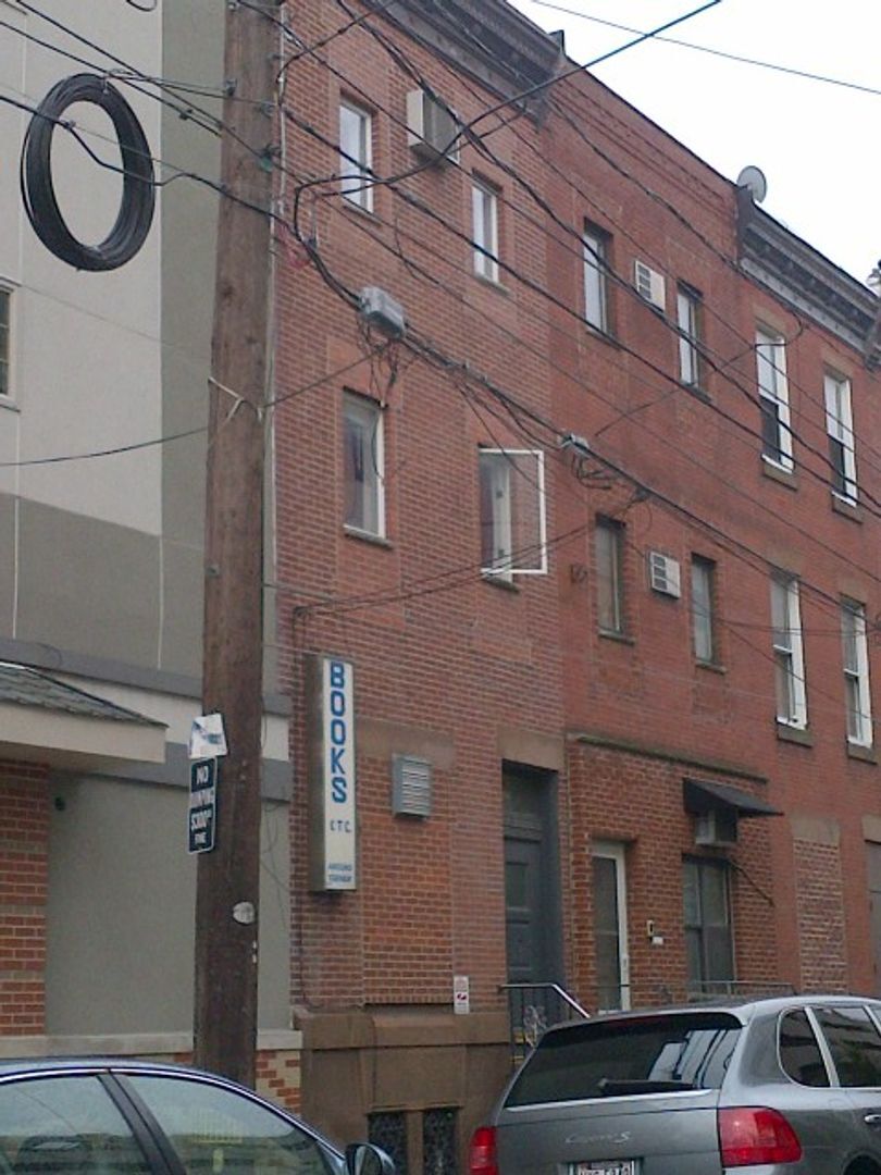 1414 McKean St Unit 1414 McKean--3rd floor, Philadelphia, PA 19145 ...