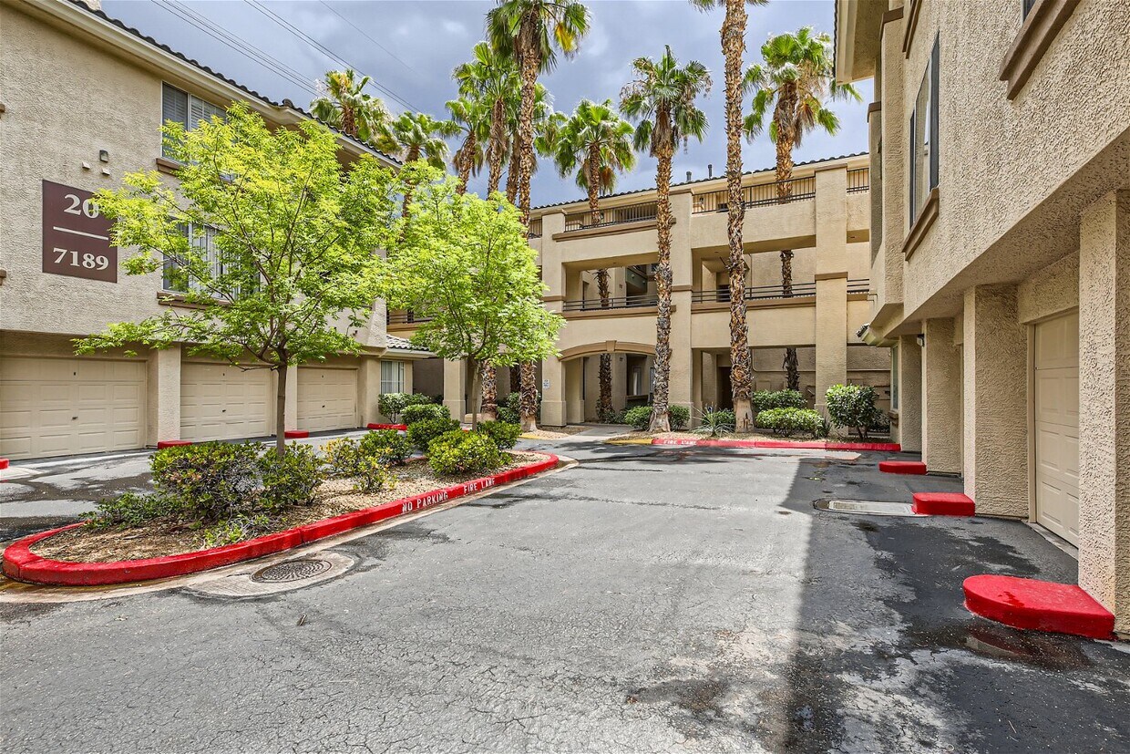 7189 S Durango Dr Las Vegas, NV 89113 - Alquileres en Las Vegas, NV ...