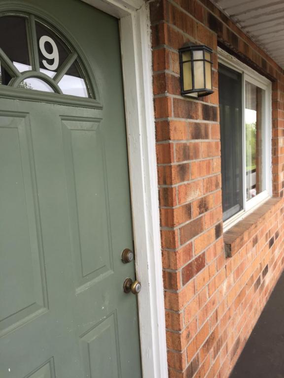 6426 S Mission Rd Unit 9, Mount Pleasant, MI 48858 - Room for Rent in ...