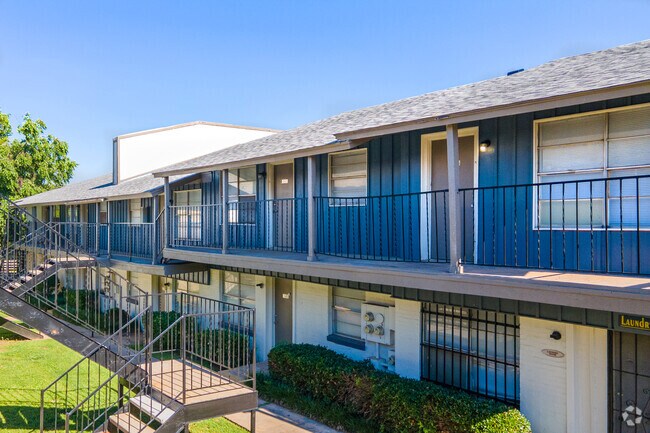 Campus Pointe Apartments - Apartments in Oklahoma City, OK | Apartments.com