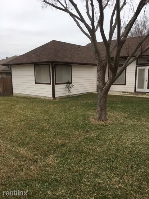 1627 Sunview Cir, New Braunfels, TX 78130 - House Rental in New ...