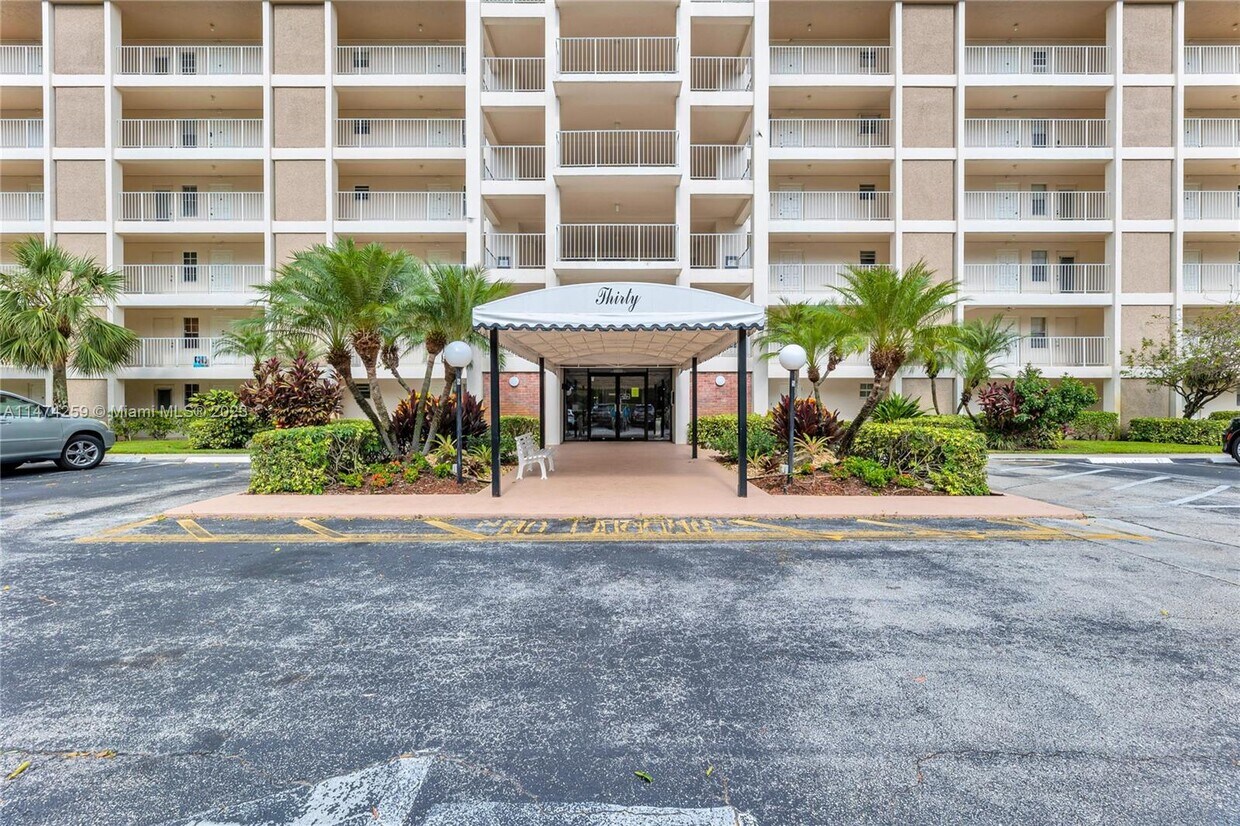 2851 S Palm Aire Dr Unit 501, Pompano Beach, FL 33069 - Condo for Rent ...