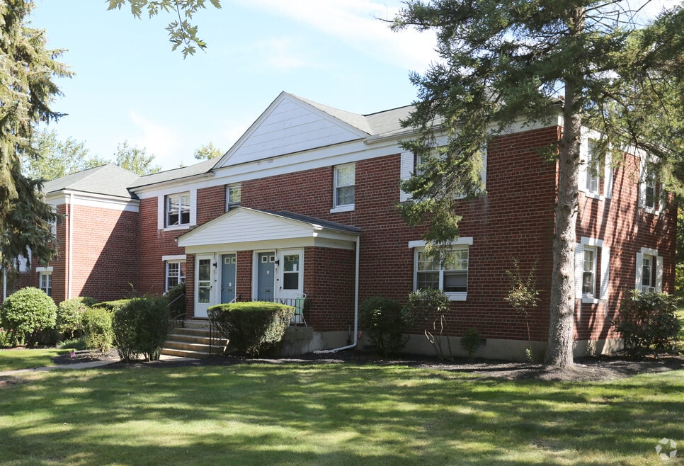 Apartments for Rent Near Moscow PA with Matterport Virtual Tours - 125 ...